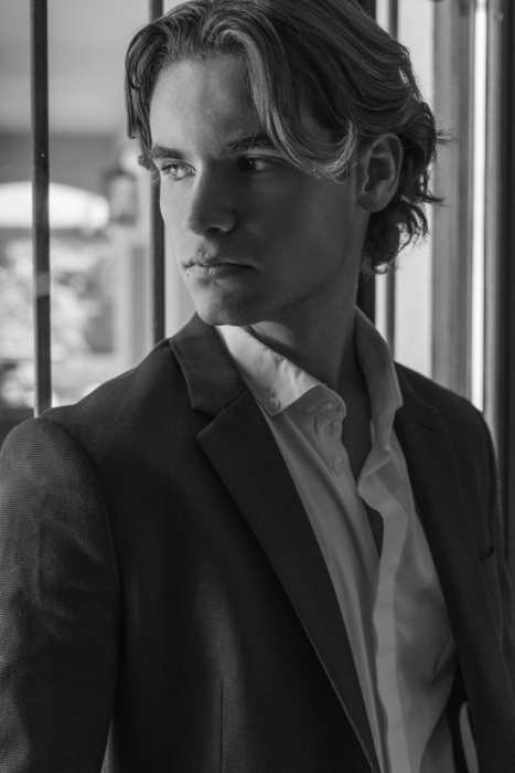 À propos :: Anthony FAGES